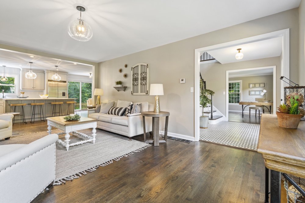 SHORELINE DRONES - Updated August 2024 - Request a Quote - 15 Photos ...