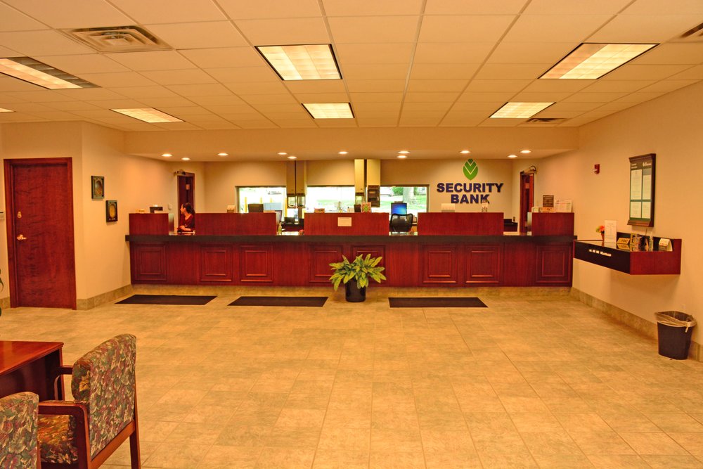 SECURITY BANK OF KANSAS CITY - Updated June 2025 - 10 Photos - 5115 Roe ...