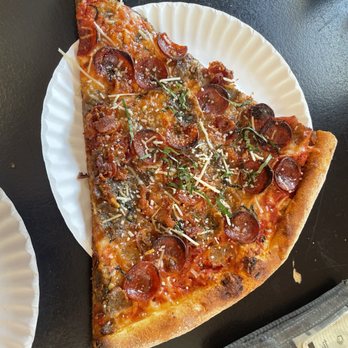 SLICE 420 - Updated January 2025 - 103 Photos & 143 Reviews - 3725 Oro ...