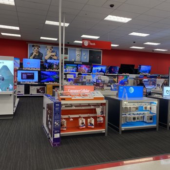TARGET - Updated January 2025 - 425 Photos & 326 Reviews (3.3 stars ...