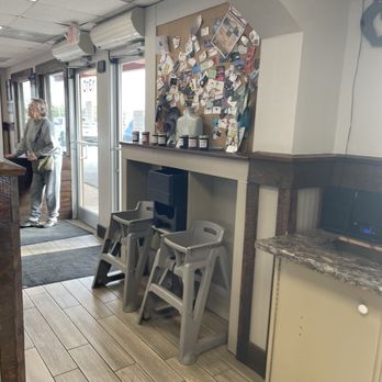 HATHAWAY’S CHICKEN N BISCUITS - Updated January 2026 - 38 Photos & 85 ...