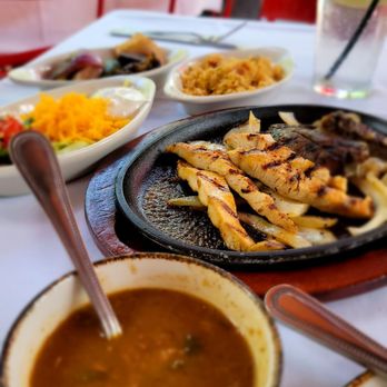 CYCLONE ANAYAS TEX MEX KITCHEN - Updated April 2025 - 421 Photos & 449 ...