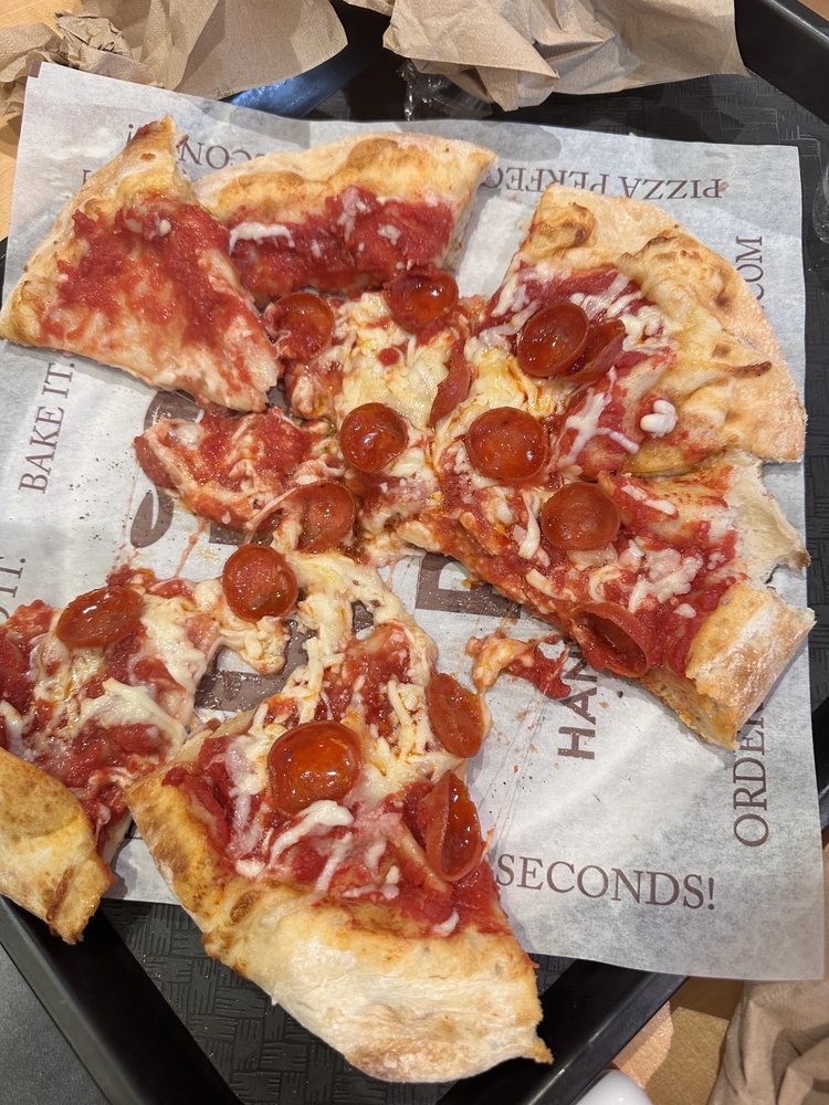 RISE PIES - 63 Photos & 59 Reviews - 200 Tanger Outlet Blvd, Pooler ...