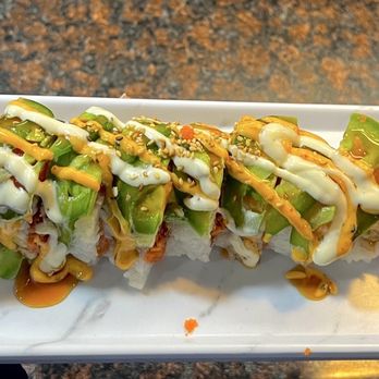 BLUE FIN SUSHI & GRILL - Updated June 2024 - 122 Photos & 192 Reviews ...