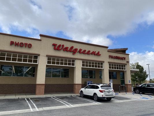 WALGREENS - Updated December 2025 - 26 Photos & 132 Reviews - 16145 ...