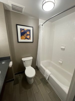 HOLIDAY INN PADUCAH RIVERFRONT - Updated July 2025 - 24 Photos & 28 ...