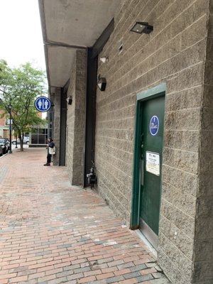 FORE STREET PARKING GARAGE - Updated January 2026 - 20 Reviews - 427 ...