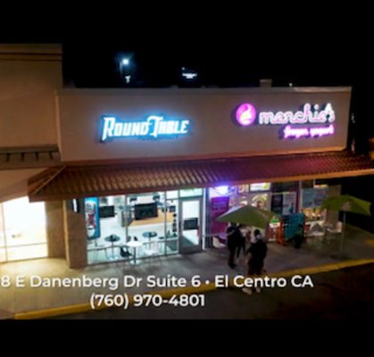 ROUND TABLE PIZZA - Updated December 2025 - 33 Photos - 508 E Danenberg ...