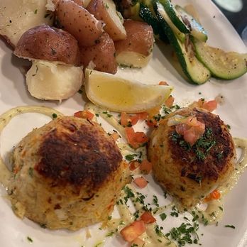 NORTH BEACH FISH CAMP - Updated August 2024 - 1447 Photos & 1060 ...