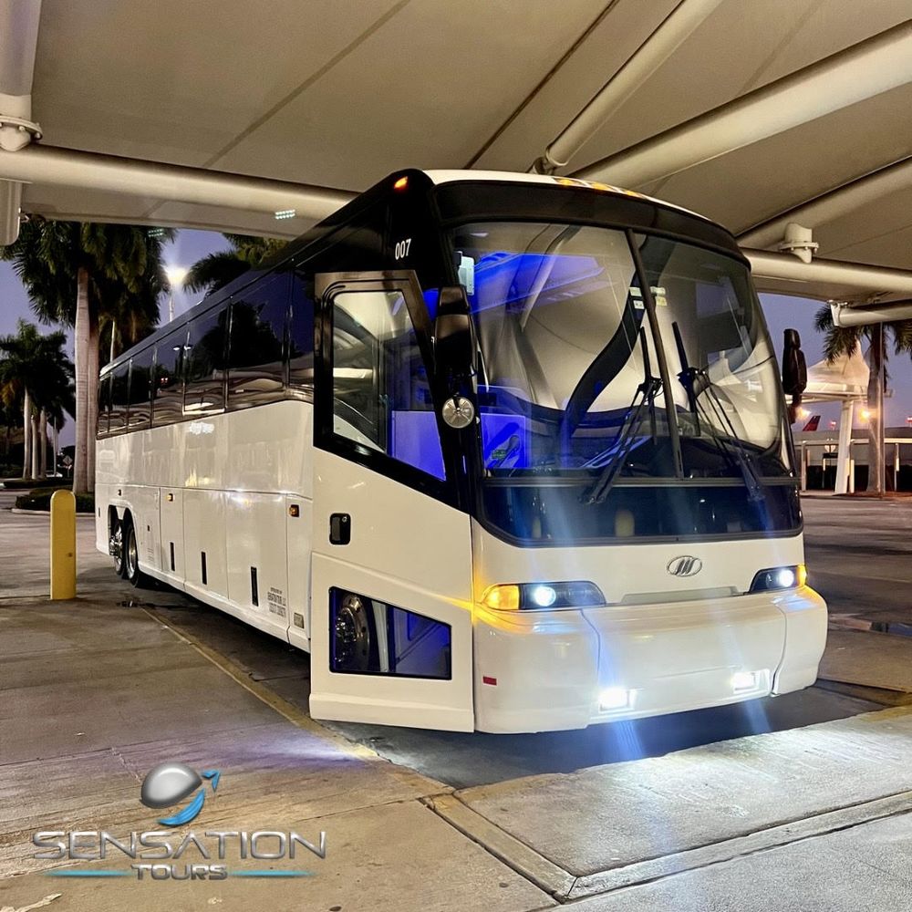 MIAMI MOTOR COACH - Updated December 2024 - 12 Photos - Miami, Florida ...