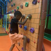 MAGIC GROUND - 108 Photos & 54 Reviews - 3100 14th St NW, Washington ...