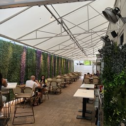 LATIN CAFE 2000 - Updated July 2025 - 386 Photos & 261 Reviews - 1053 ...