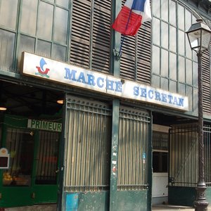 MARCHÉ ALIBERT - Rue Alibert, Paris, France - Farmers Market - Phone ...