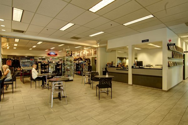 LANDMARK FORD - Updated May 2025 - 79 Photos & 297 Reviews - 12000 SW ...