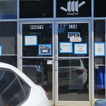 WAIMALU SHOPPING CENTER - Updated December 2025 - 46 Photos & 27 ...