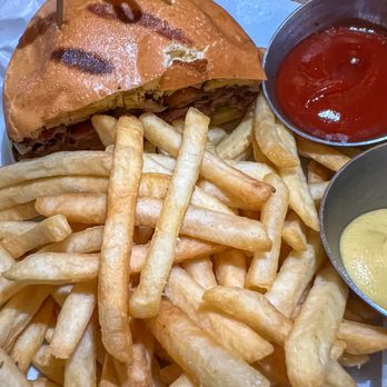 BAR TULIA - MERCATO - Updated July 2025 - 172 Photos & 157 Reviews ...