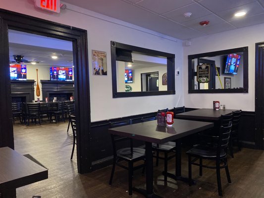 KEYSTONE PUB - Updated December 2025 - 35 Photos & 97 Reviews - 3259 ...