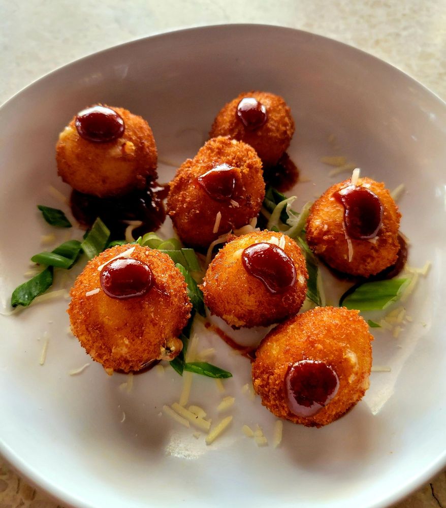 BANYAN TREE GRILL - Updated October 2025 - 27 Photos & 10 Reviews - Av ...