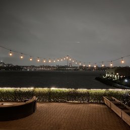 DE NOVO EUROPEAN PUB - Updated October 2025 - 807 Photos & 404 Reviews ...