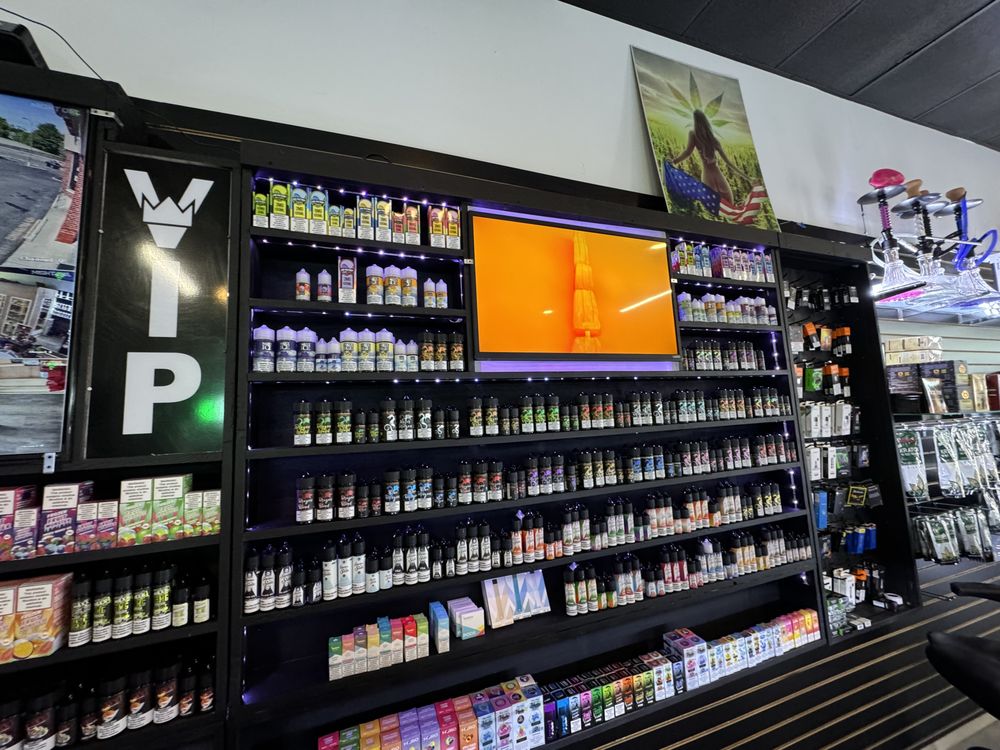 VIP SMOKE SHOP - FINNEYTOWN - Updated July 2025 - 34 Photos - 877 W ...