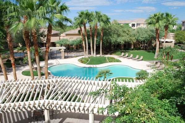 RED HAWK AT SHEELY FARMS - 19 Photos & 26 Reviews - 9330 W McDowell Rd ...