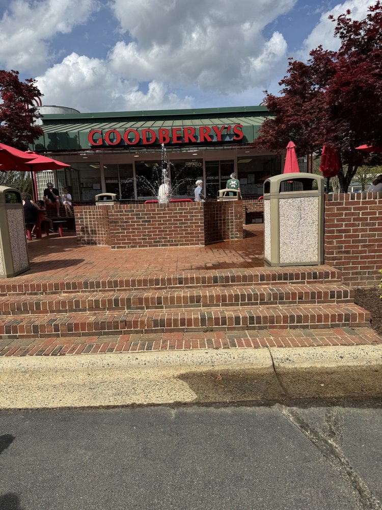 GOODBERRY’S FROZEN CUSTARD - Updated March 2026 - 36 Photos & 74 ...
