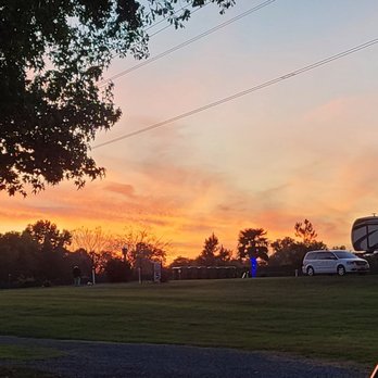 CHEROKEE RV PARK - Updated November 2025 - 140 Carroll Dr, Blacksburg ...