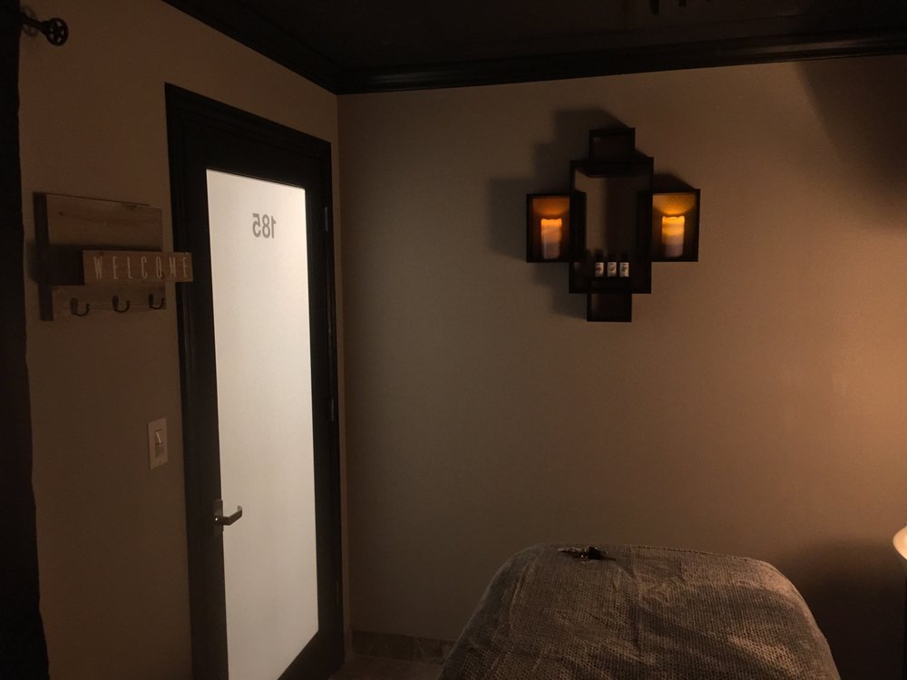 MUSCLE MENDER STUDIO - Request an Appointment - 14 Photos - 5208 ...