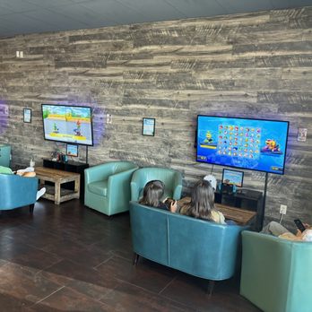 TK’S BOBA & CREAMERY - Updated September 2024 - 826 Photos & 608 ...