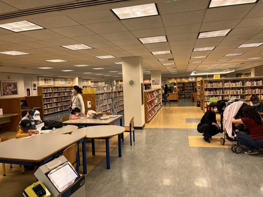 CHINATOWN BRANCH LIBRARY - Updated October 2025 - 95 Photos & 49 ...