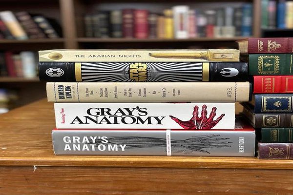 THE HAPPY BOOK STACK - Updated December 2025 - 16 Photos - 1411 Mark ...