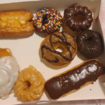 ANGEL’S DONUTS & ICE CREAM - Updated July 2024 - 121 Photos & 163 ...