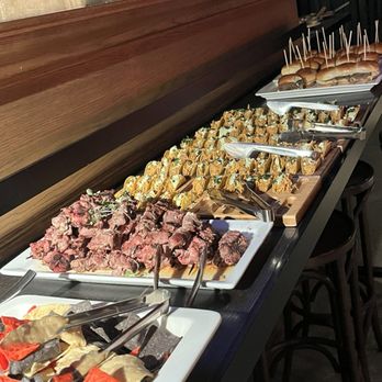 ACEBOUNCE - Updated October 2025 - 570 Photos & 317 Reviews - 230 N ...