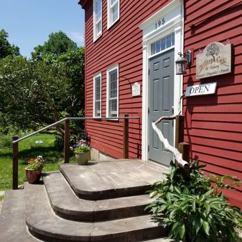 HILLTOP CAFE - Updated March 2025 - 63 Photos & 124 Reviews - 195 Isaac ...