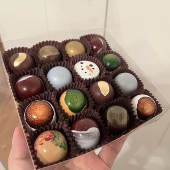 DANIEL CORPUZ CHOCOLATIER - Updated June 2025 - 116 Photos & 27 Reviews ...