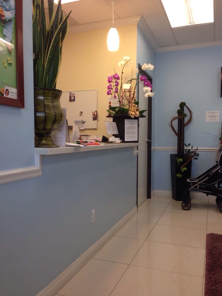 JANET S KIM, MD - Updated January 2026 - 32 Reviews - 300 S Hobart Blvd ...