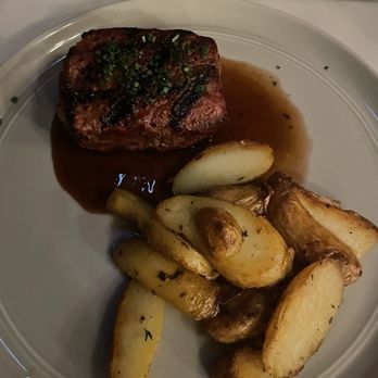 WHITESTONE RESTAURANT & BAR - Updated January 2025 - 318 Photos & 331 ...