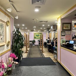 MILLION RESTAURANT - KAPIOLANI - Updated May 2026 - 538 Photos & 197 ...