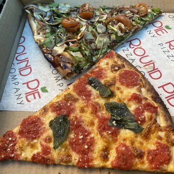 ROUND PIE PIZZA COMPANY - Updated December 2025 - 77 Photos & 135 ...