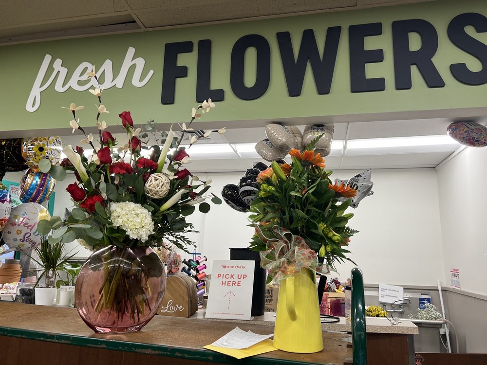 ALBERTSONS - Updated December 2025 - 12 Reviews - 10500 W Overland Rd ...