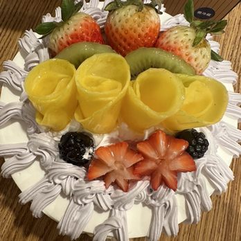 MOMO BAKERY - Updated February 2025 - 199 Photos & 83 Reviews - 127 E ...