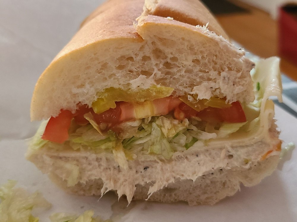 CLASSIC SUB SHOP - Updated October 2025 - 21 Photos & 88 Reviews - 1164 ...