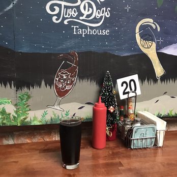 TWO DOGS TAPHOUSE - Updated October 2025 - 132 Photos & 109 Reviews ...