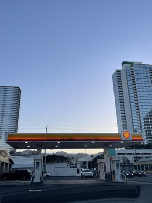 SHELL - Updated December 2025 - 37 Photos & 33 Reviews - 520 Ward Ave ...