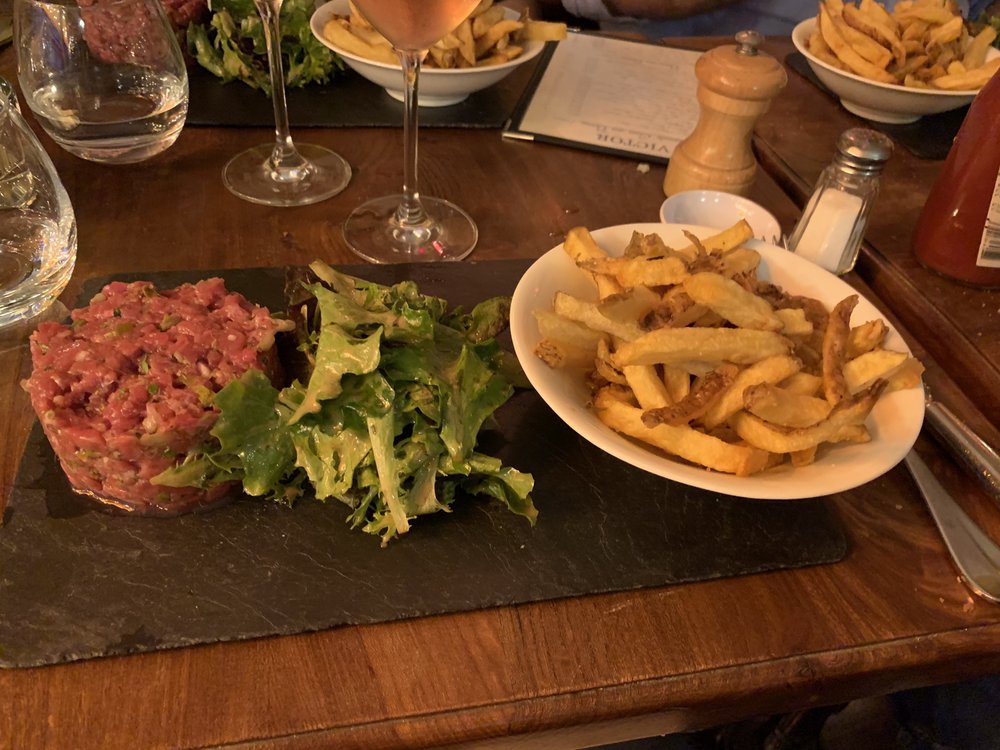 VICTOR - 27 Photos & 38 Reviews - French - 101 bis rue Lauriston, Paris ...