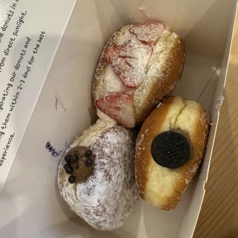 DEAR DONUTS - Updated May 2025 - 348 Photos & 135 Reviews - 570 S ...
