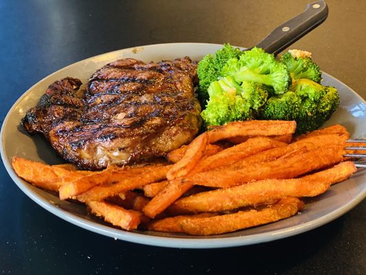 P DUBS GRILLE & BAR - Updated October 2025 - 187 Photos & 144 Reviews ...