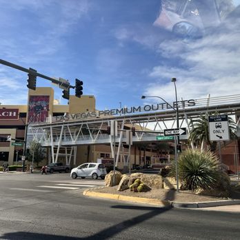 LAS VEGAS NORTH PREMIUM OUTLETS - Updated July 2025 - 1026 Photos ...