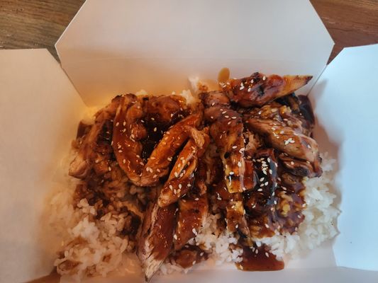 NOAH SEBASTIAN PHAT N TIRED - Updated March 2025 - 19 Photos - Reno ...