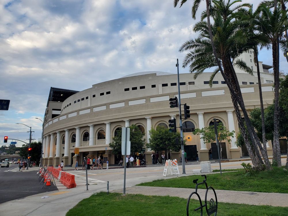 ANGELUS TEMPLE - Updated August 2025 - 87 Photos & 48 Reviews - 1100 ...